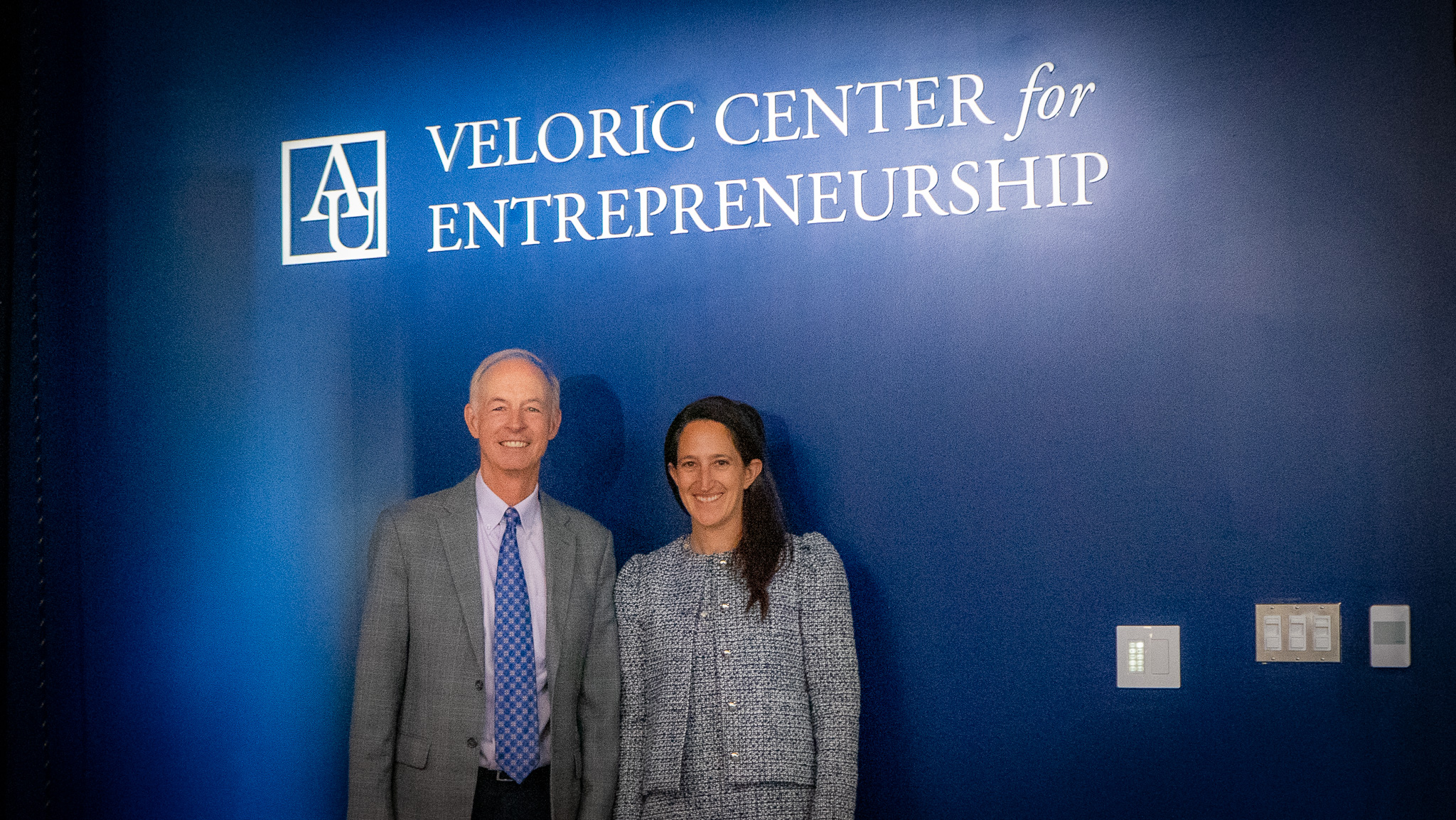VELORIC CENTER FOR ENTREPRENEURSHIP – Innovations of the World