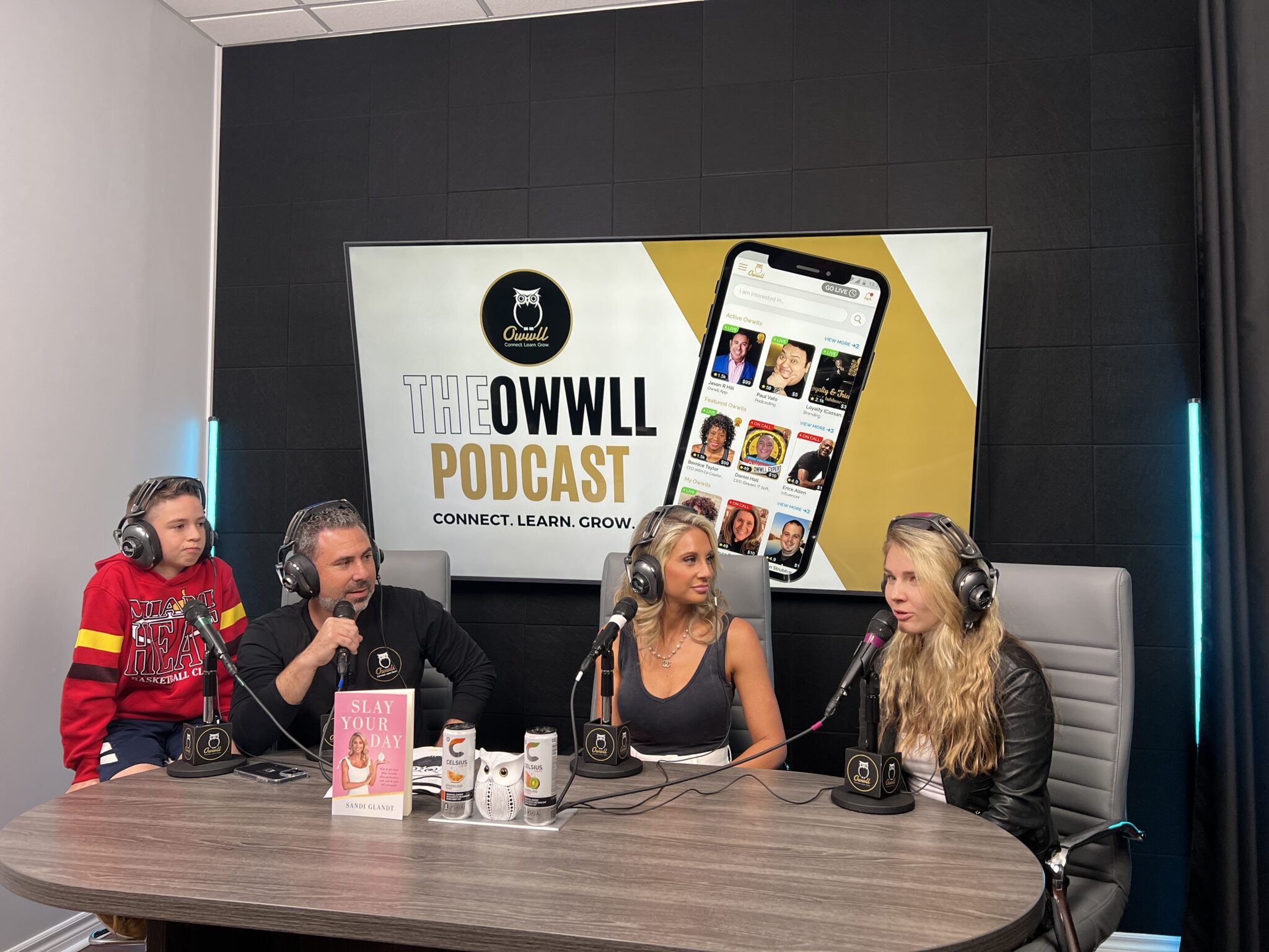 OWWLL-TRANSFORMING PROFESSIONAL NETWORKING WITH JASON R. HILL’S ...
