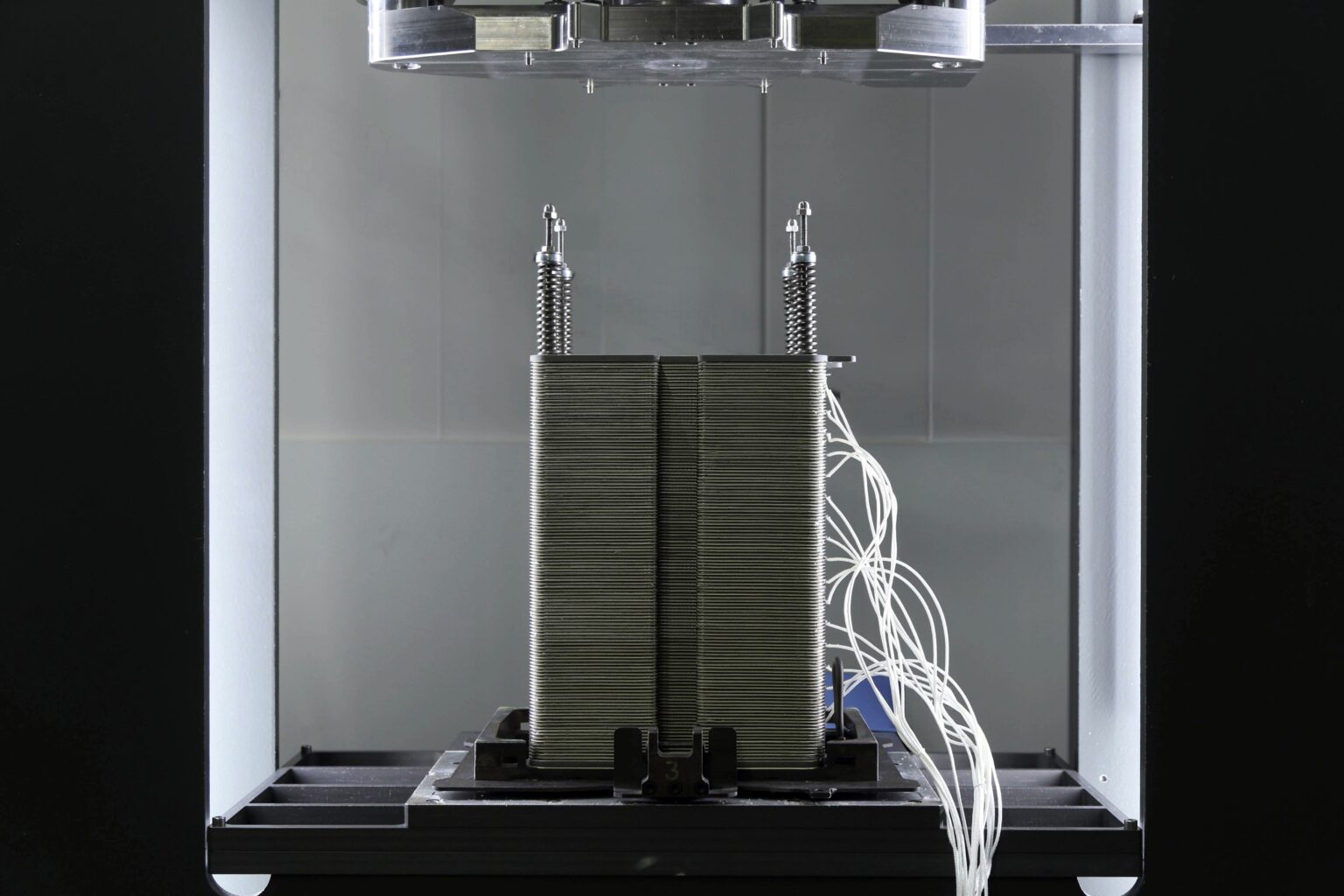 ELCOGEN – HIGHLY EFFICIENT SOLID OXIDE CELLS AND STACKS FOR FUEL CELL ...