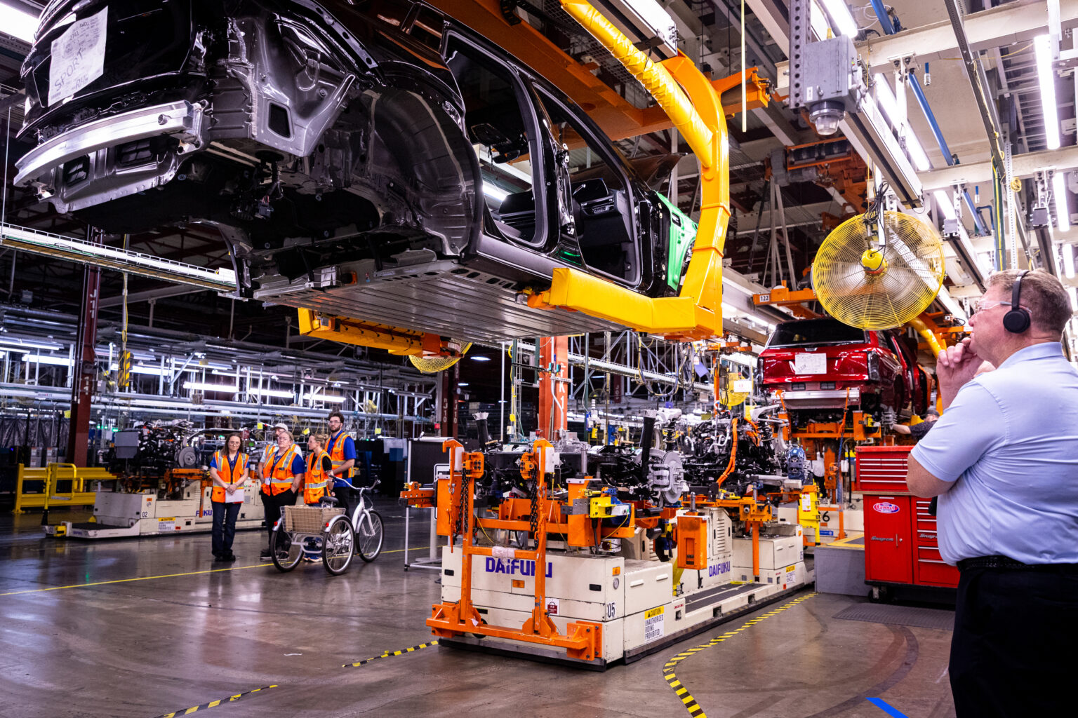 GENERAL MOTORS SPRING HILL – FROM FIXED TO FLEXIBLE – Innovations of ...